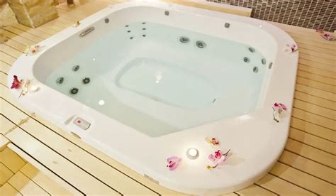Yes Jacuzzis And Hot Tubs Are Different Heres Why PoolsWiki