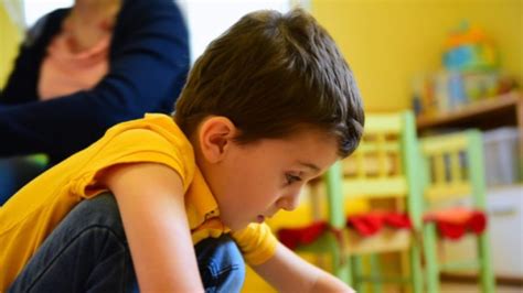 България е трета в ЕС по дял на деца в риск от бедност 19min Media