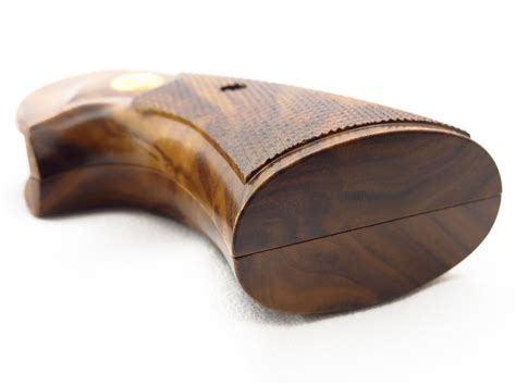 Colt Python Presentation Grips Deer Hollow Enterprises LLC