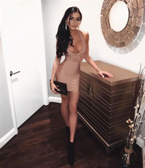 Pin By Anne On Clothing Sexy Dress Outfits Fashion Clothes