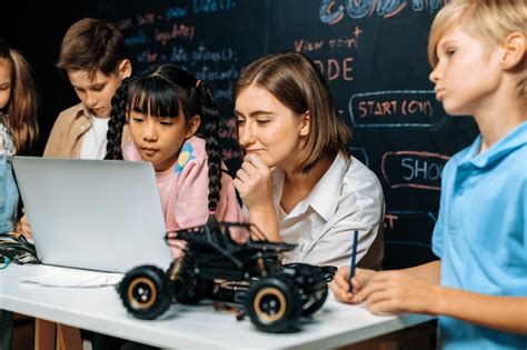 Premium Photo Schoolgirl Pink Cloth Use Laptop For Coding While