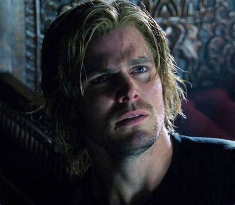 Oliver Queen Earth 2 Arrow Fanon Wiki Fandom