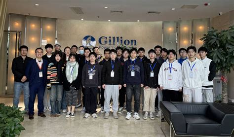 传一科技官网 传一卓跃打造福建it培训第一品牌，学软件开发，只选传一科技！