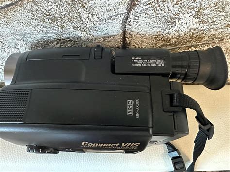 Jvc Compact Gr Ax360 Compact Vhs Camcorder Full Range Auto Focus Japan