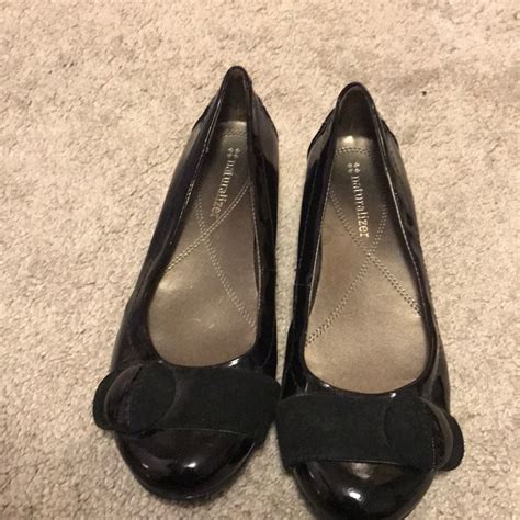 Black Patten Leather Button Flat Gem