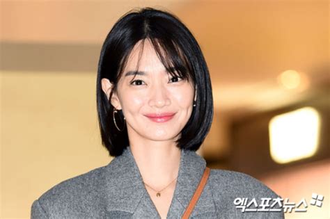 김우빈과 8년 열애 신민아 가족 사진 깜짝 공개