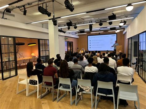 Vytas Jelinskas ☁ On Linkedin Meetup London Devops Techmeetup