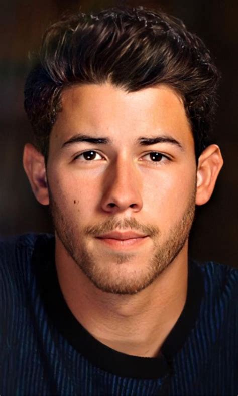 Pin De Melody Simpson En Nick Jonas 🎤🎸 ️ Hombres Atractivos Cortes De Pelo Hombre Pelo Hombre