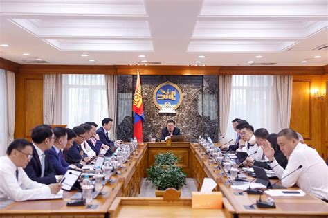 Засгийн газрын ээлжит хуралдаан эхэллээ