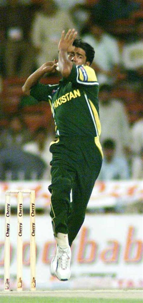 Mohammad Sami In His Delivery Stride