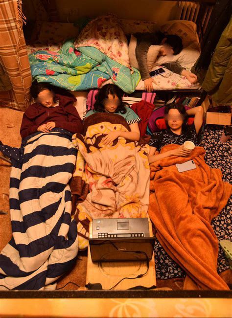 عکس‌های لو رفته و کاملا خصوصی از چند خوابگاه دانشجویی در ایران