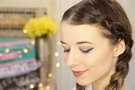 How To Dutch Braid For Beginners Eltoria