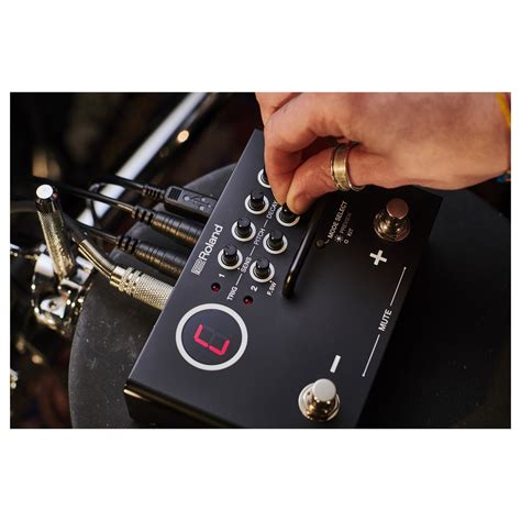 Roland Tm 1 Drum Trigger Module At Gear4music