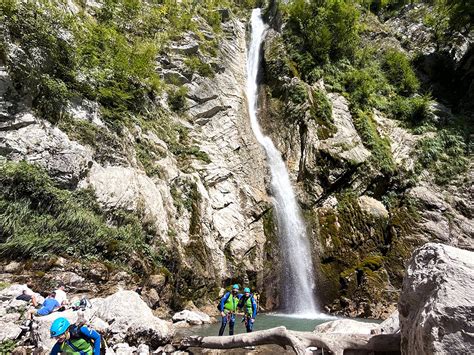 Canyoning Ve Slovinsku Alpi Center