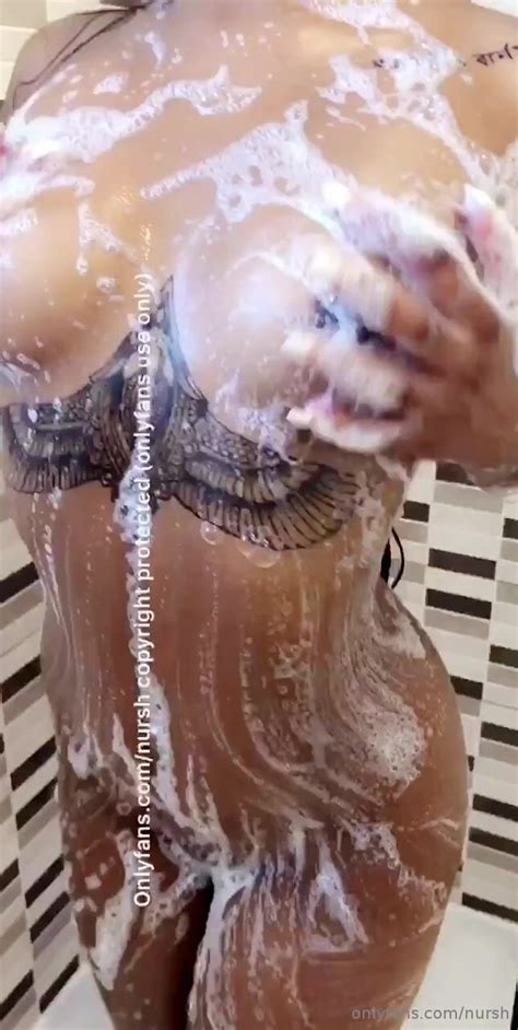 Wet And Naughty Naked Nursh Showing Everything In The Bath Cnn Amador