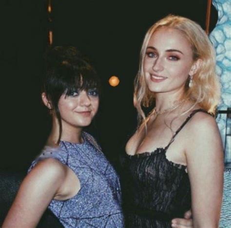 Sophie Turner And Maisie Williams Sexy 3 Photos Thefappening