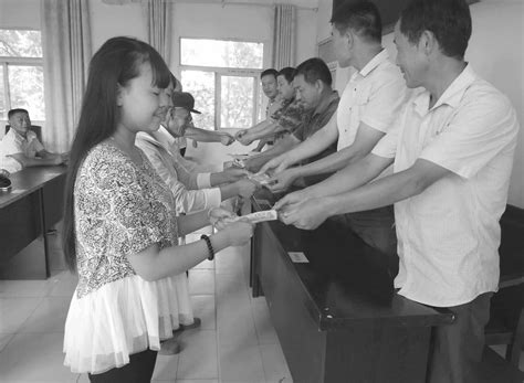 关工委资助蒋集镇贫困学子 定远新闻
