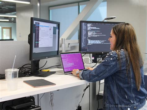 what it s like to intern at linkedin in silicon valley business insider