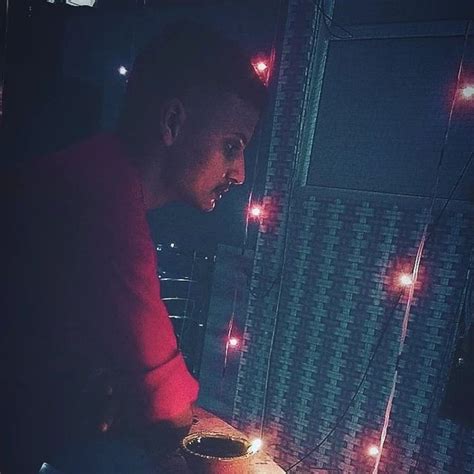 नितिन सिंह 💕🧿 Nitin Singh • Threads Say More