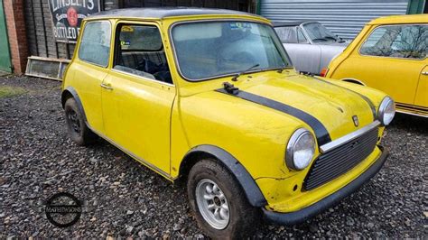 Lot 420 1981 Austin Morris Mini Hl