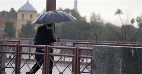 C Valenciana Continua En Aviso Naranja Por Lluvia Mientras En