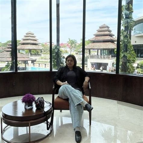 Thet Myat Moe Thetmyatmoe β’ Threads Say More Thet Myat Moe Thetmyatmoe β’ Threads Say More