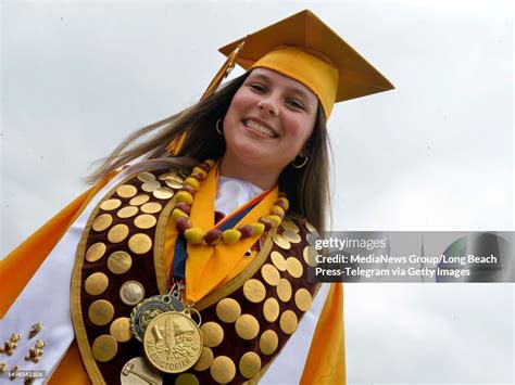 Wilson High School Senior Sydney Scott Wave Wearing The Asb News