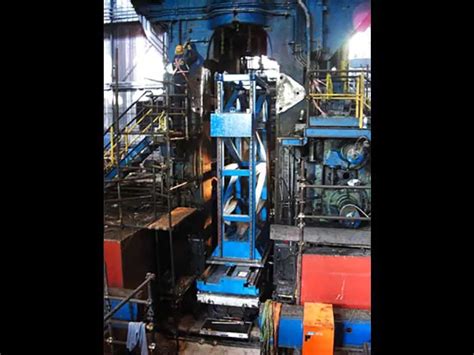 이동식 Cnc 구동 기계로 롤 하우징의 윈도우 밀링