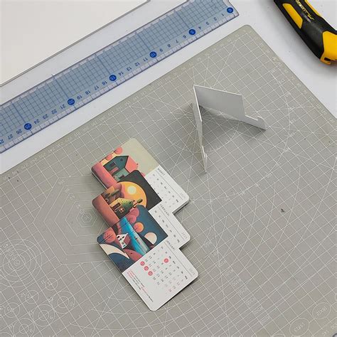 Unique Cute Tiny Calendar With Holder You Can Add Custom Event And Request Your Country