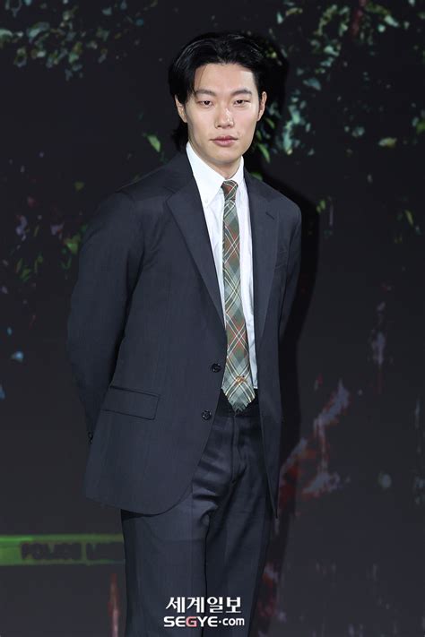 [포토] 류준열 강렬한 눈빛