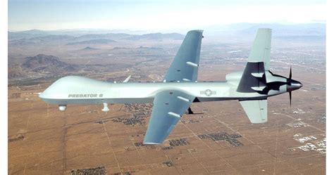 Неидентифицирани дронове шпионирали германска база обучаваща украински военни за „Пейтриът“