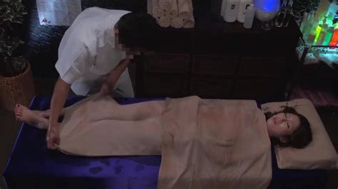 Nishiazabu Married Woman Erogenous Oil Massage Omnibus V 2 Wa 235b Porn Videos
