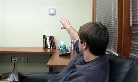 Researchers Create Battery Free Gesture Recognition Control System Washington Research Foundation