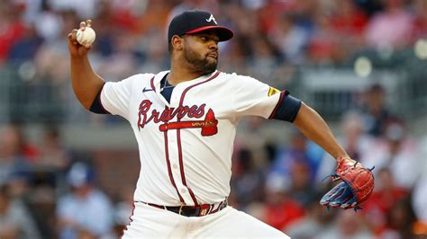 Braves Reynaldo López Shut Down For 12 Weeks After Surgery Espn