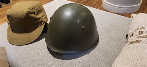Italian M33 Rhelmets