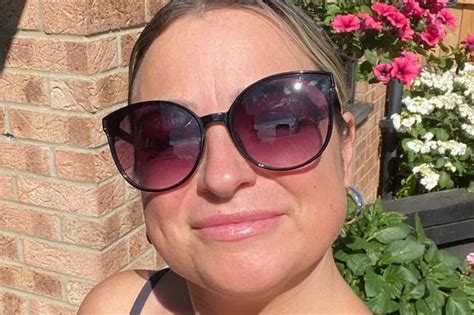 Mum Whose Bum Went Global After Sports Day Still Gets Messages A Day Wales Online