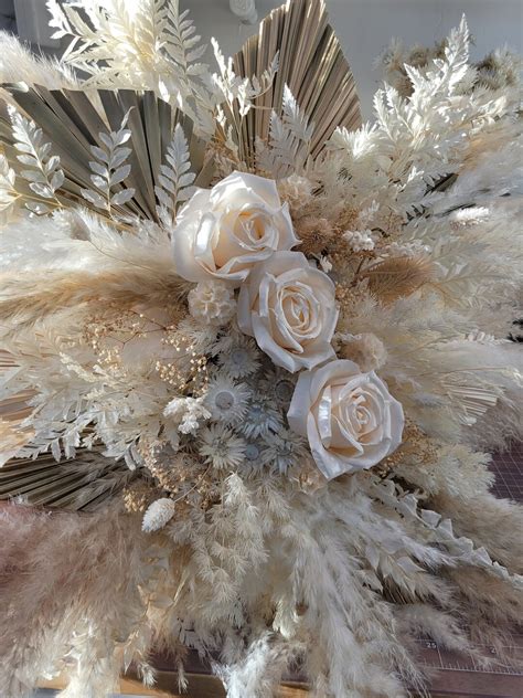 Palms Pampas Pompass Wall Decor Wedding Decor Home Decor Daisies