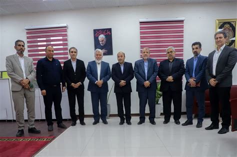 حضور مدیرکل تامین اجتماعی استان خوزستان در شرکت کشت و صنعت نیشکر هفت‌تپه و برگزاری نشست هم