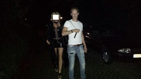 Parkeerplaats Sex Hoe Wat En Waar Met Exclusieve Foto S