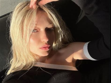 Супермоделът Джиджи Хадид празнува рожден ден