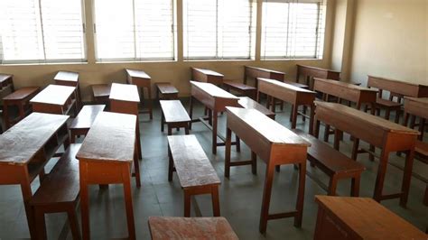 An Empty Classroom 14070803 Stock Video At Vecteezy