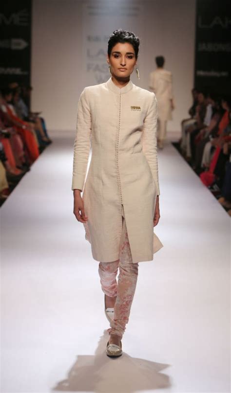 Marg By Soumitra Mondal Lfw 2014 Indian Fashion Indian Outfit Fashion