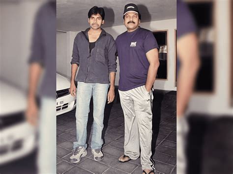 Chiranjeevi Blesses Pawan Kalyan On 51st Bday As Wishes Pour In