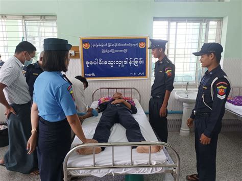 လပွတ္တာမြို့၌ ၇၈နှစ်မြောက် မီးသတ်တပ်ဖွဲ့နေ့ကို ကြိုဆိုဂုဏ်ပြုသောအားဖ