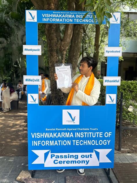 🎓 Graduated With Distinction Btech It Cgpa 912 🎓 Manthan Ghonge