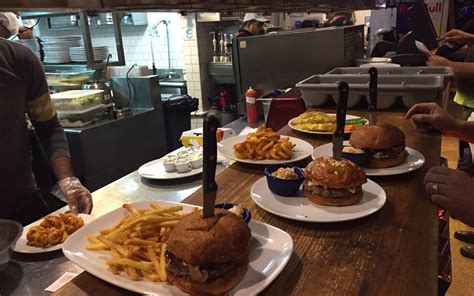 Top Places For Chicken Wings In Qatar Hyak Qatar