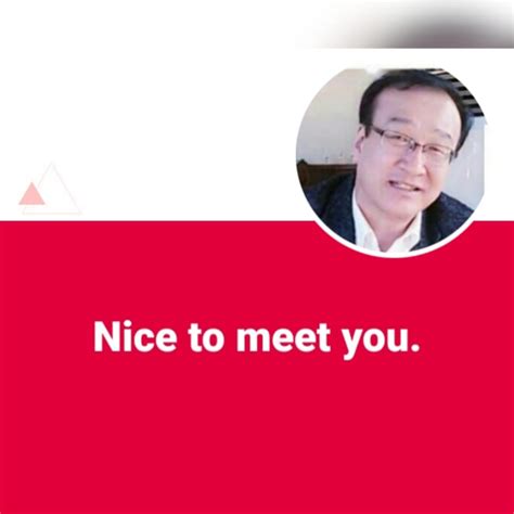 일화 문예지에서 시 한 편 엄마향기 권숙월 엄마~ 봄 햇살 같은 말 여섯 살까지 입에 달고 살았지만 그 뒤로는 아니다 남편 잃고 두 아이만 보고 살기엔 너무 안타까운