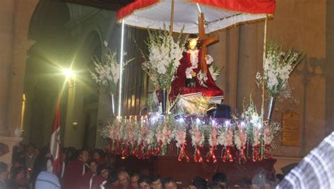 Semana Santa Jesús Nazareno Recorre Calles De Tarma Peru Correo