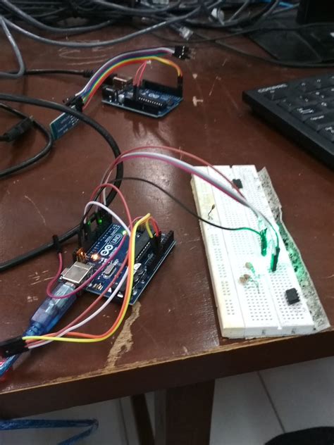 Menyalakan Motor Dengan Arduino Roda2Part