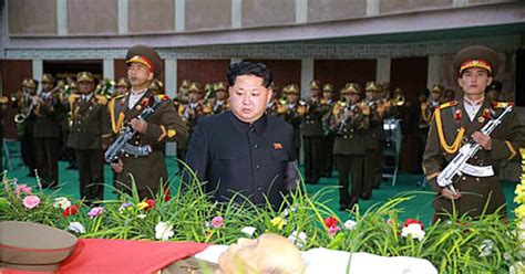 北 빨치산 1세대 리을설 장례식 거행 김정은 참석